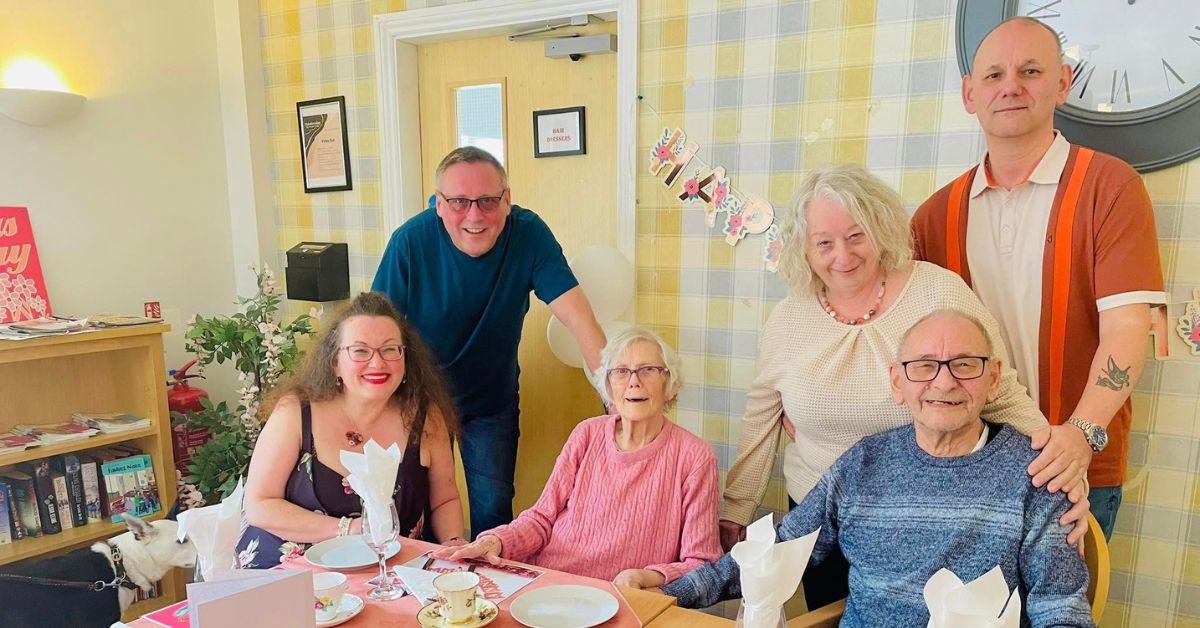 Celebrations at MHA Waterside House as resident couple mark 60th ...